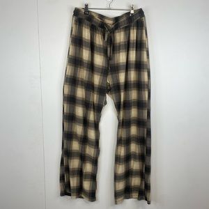 Ardene | Intimates & Sleepwear | 2 Rose And Vine Checkered Pyjama Pants ...